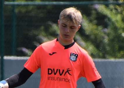 Anderlecht Online - 16-jarige doelman Heylen naar PSV (08 aug 23)