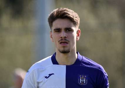 Anderlecht Online - Premier contrat pour le jeune défenseur Milisic ...