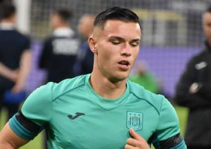 Anderlecht Online - Simic bij meest beloftevolle verdedigers (25 dec 24)