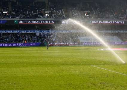 Anderlecht Online - Décision prise concernant la pelouse du RSCA (24 ...