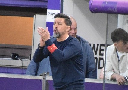 Anderlecht Online - Besnik Hasi bleibt als Trainer (01 Sep 25)